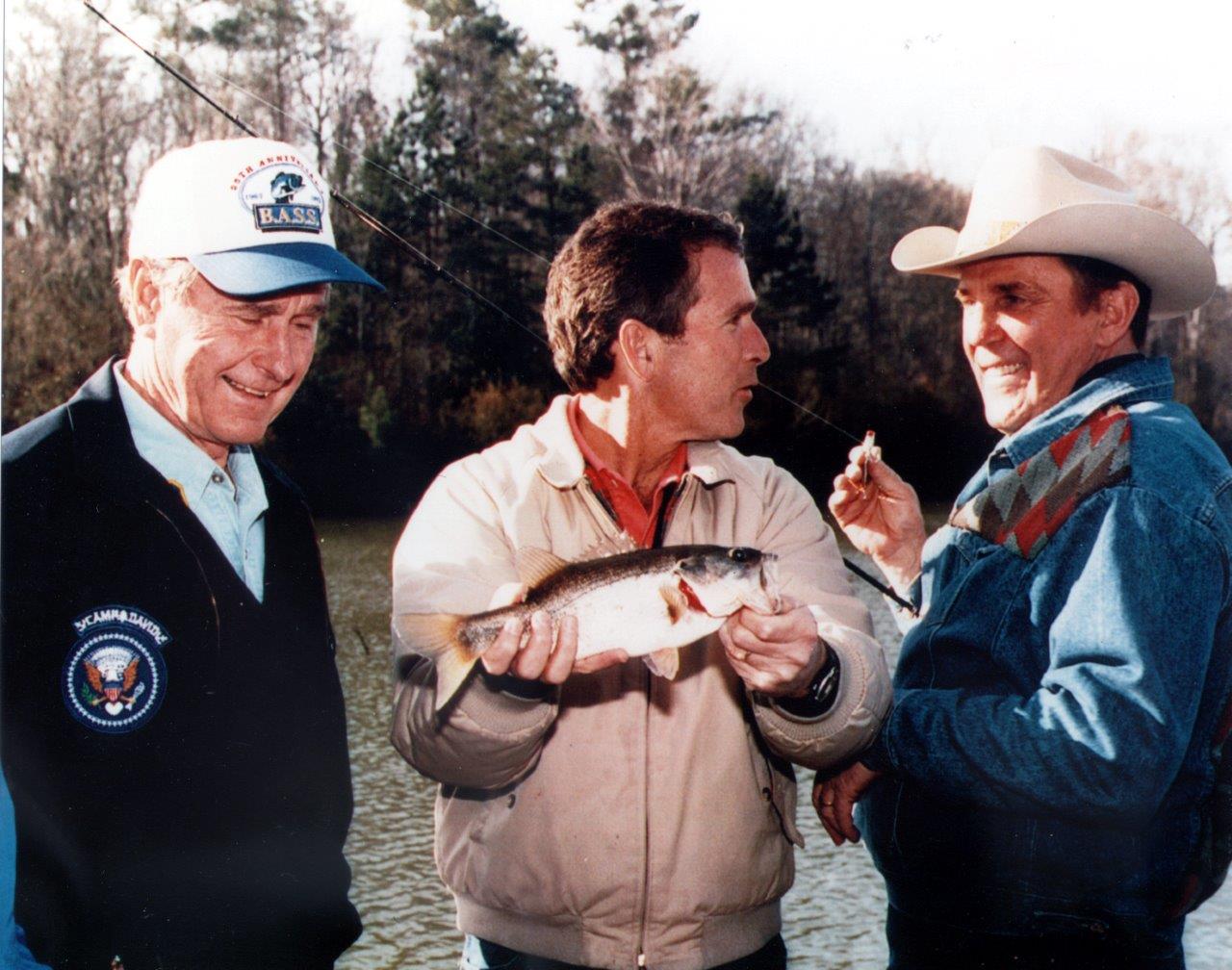 Outdoor Icon Ray Scott Sells Historic Bass Fishing Property | Great ...