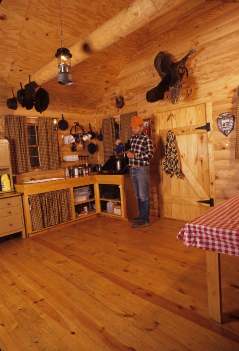 Simple Hunting Cabin Plans - DIY or Find a Builder? | Great Days Outdoors