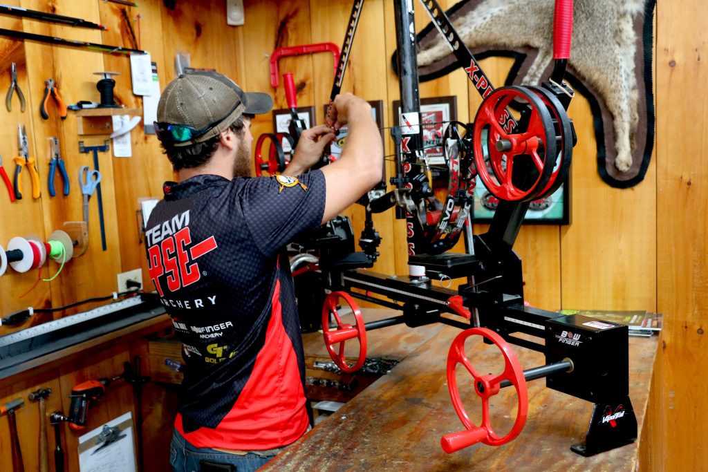 Bow Press Buying Guide: Best In 2023 | Great Days Outdoors
